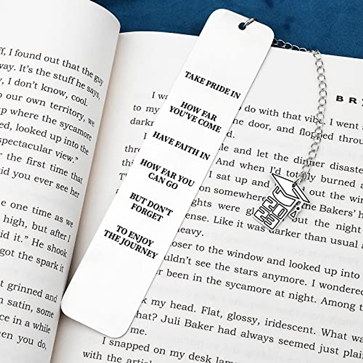 2023 Graduation Bookmark Gift for Him Her Middle High School Graduation Gifts for Students Daughter Son Boys Girls College Master Grads Farewell Inspirational Bookmark Gifts for Nurse Friend Women Men
