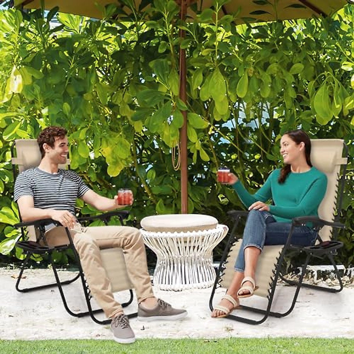 MoNiBloom Zero Gravity Chairs Set of 2 Outdoor Folding Patio Lounge Chairs for Outside Reclining Lawn Chairs Recliner Beach Chairs for Adults, Cream