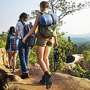 QuiFit Motivational Gallon Water Bottle - with Straw & Time Marker BPA Free 128/64 oz Large Water Jug Leak-Proof Durable for Fitness Outdoor Enthusiasts(Black, 64 oz)