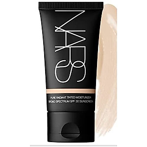 NARS Pure Radiant Tinted Moisturizer Gotland