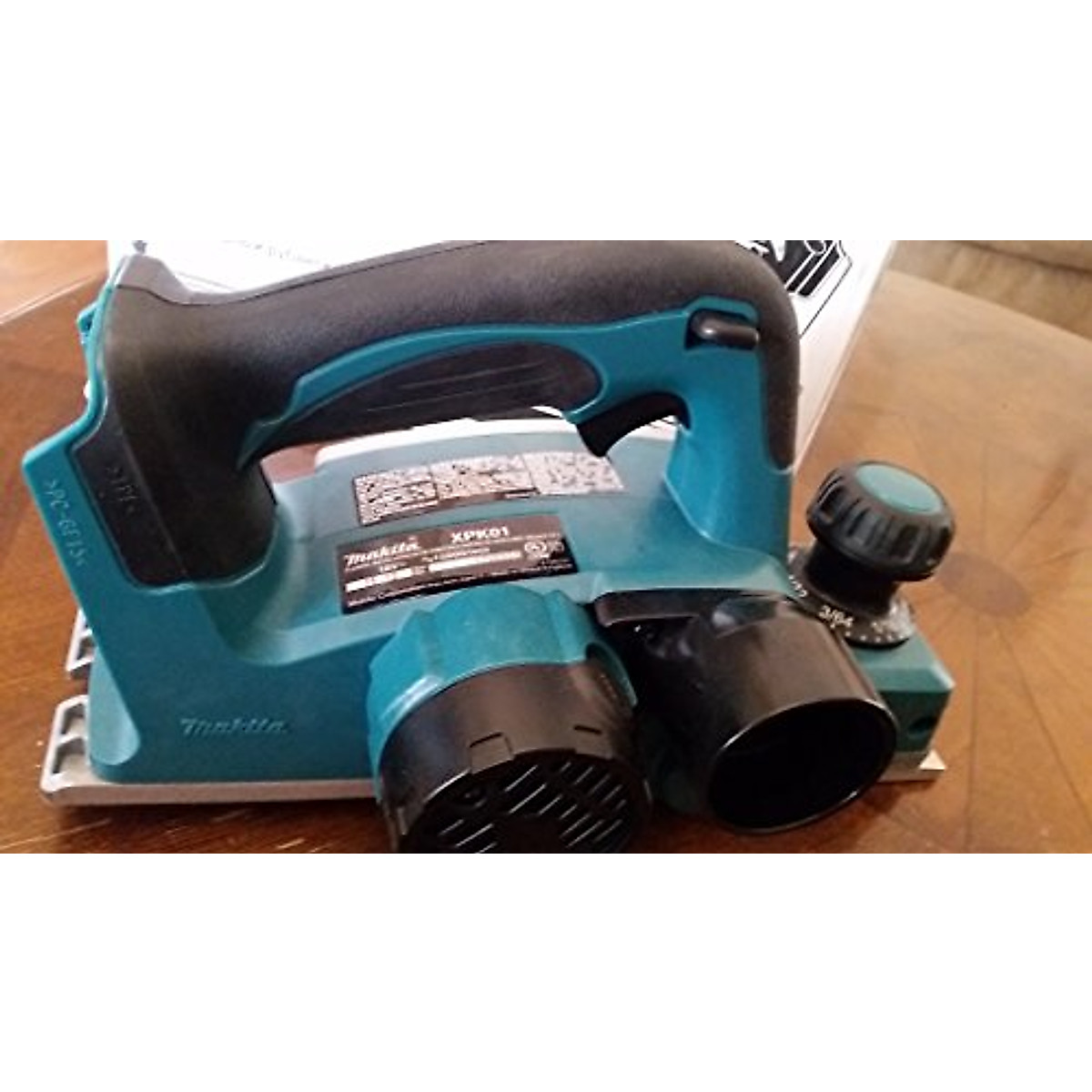 Makita XPK01Z 18V LXT Lithium-Ion Cordless 3-1/4-Inch Planer, Tool Only