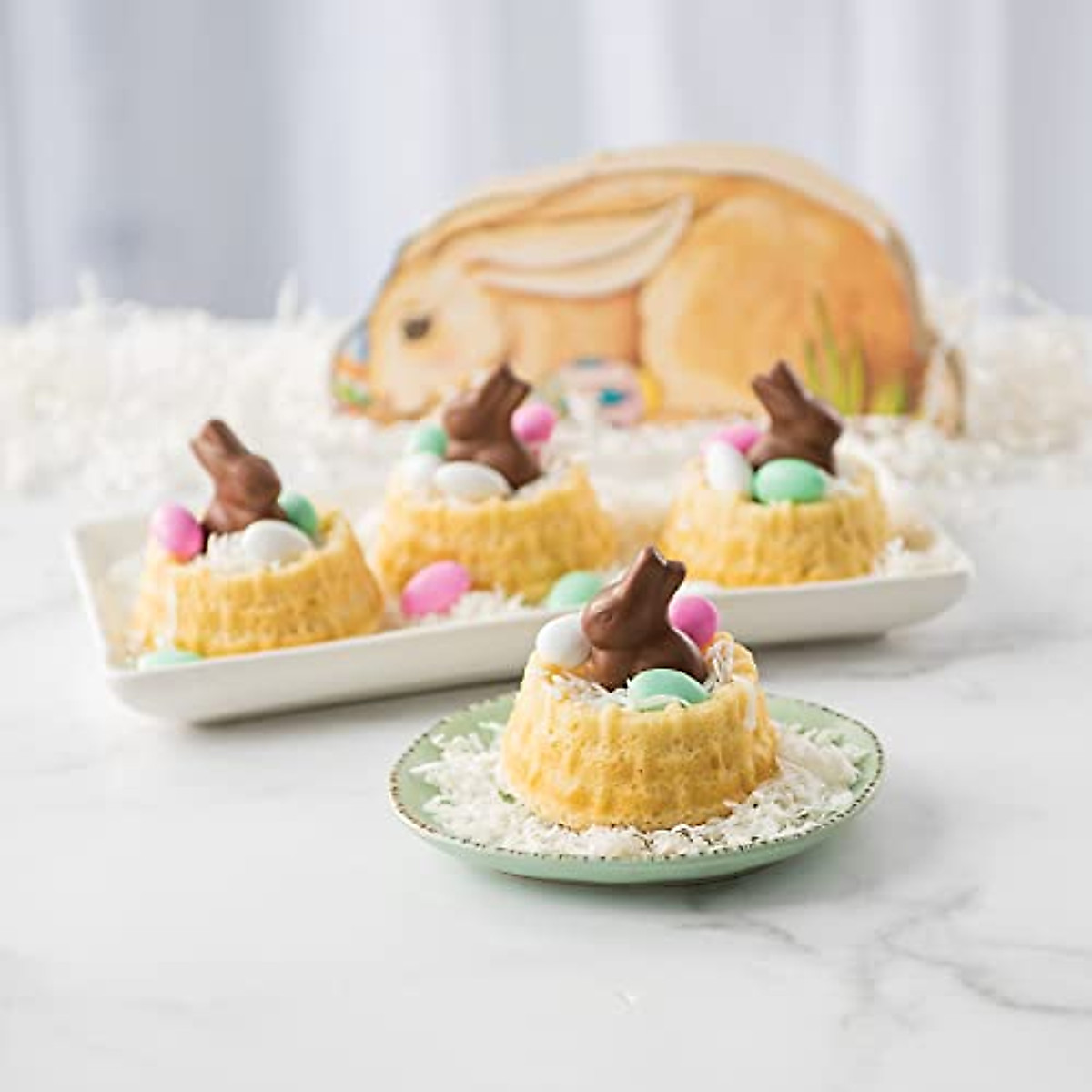 Nordic Ware 54349AMZ Shortcake Baskets Cast Aluminum Cakelet, Six 1/2 Cup, Toffee