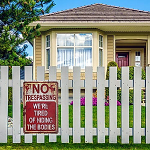 Halloween Metal Signs No Trespassing We're Tired of Hiding the Bodies Metal Sign Retro Fashion Chic Funny Metal Tin Sign for Halloween Decorations