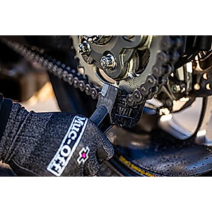 Muc-Off Motorcycle Chain Brush - Bike Cleaning Brush, Motorcycle Brushes, Bike Chain Scrubbing Brush - Bike Cleaning Brushes for Motorcycle