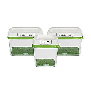 Rubbermaid 3-Piece Produce Saver Containers for Refrigerator with Lids for Food Storage, Dishwasher Safe, Clear/Green