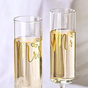 ROXBURGH Mr and Mrs Wedding Champagne Flutes, Bride and Groom Wedding Toasting Glass,Elegant 7oz Square Wine Glasses Set of 2, Bridal Shower for Wedding, Anniversary, Engagement for Couples