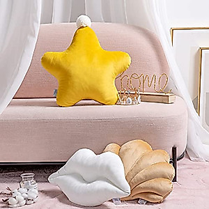 Ashler 3D Star Throw Pillows,Yellow Stars Pillows for Kids,Star Shaped Ultra Soft Velvet 18 X 18 Inches Throw Pillow, for Bedroom Room Home Decoration