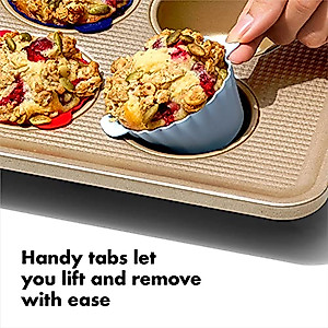 OXO Good Grips Silicone Baking Cups, Pack of 12, Reusable, BPA-Free, Dishwasher Safe, Non-Stick, Food Grade, Cupcake Cups, Muffin Cups, Cupcake Liners, Muffin Liners