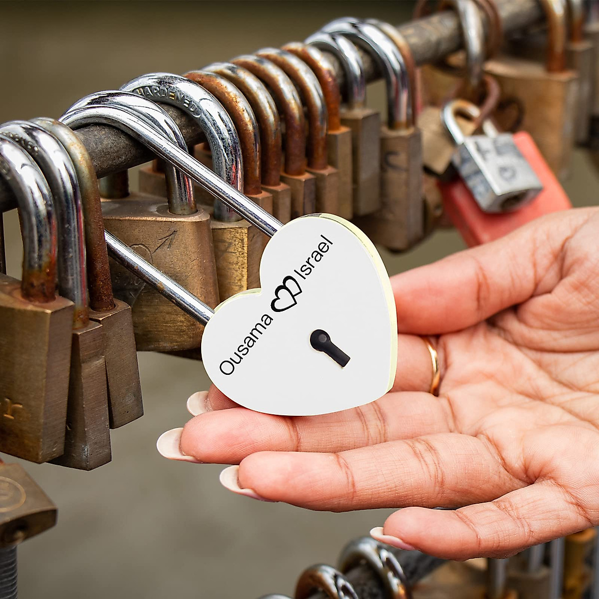 NGTSFLY Personalized Love Heart Lock Engraving Name/Text for Couples Men Women Boyfriend Girlfriend Lover Memorial Anniversary Valentine Gift,with Key Metal Heart Shaped Padlock Silver3