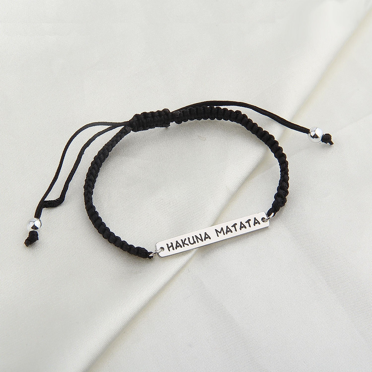 KUIYAI No Worries Macrame Bracelet Inspired Gift (Macrame bracelet)
