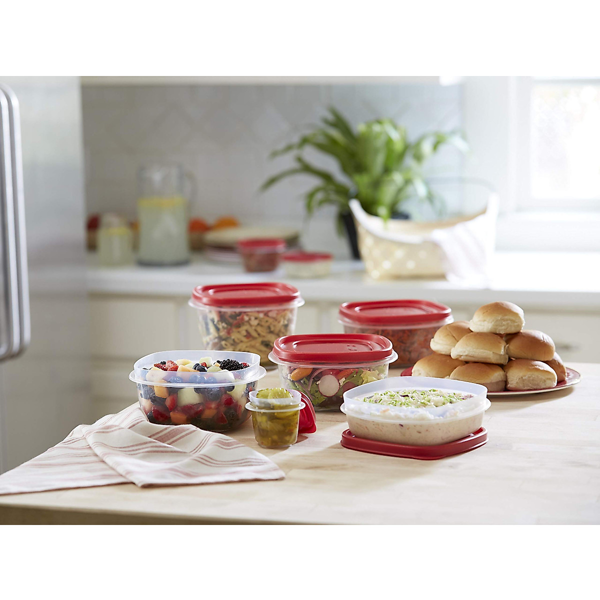 Rubbermaid 2063703 Easy Find Lid Storage Container, BPA Free, Red