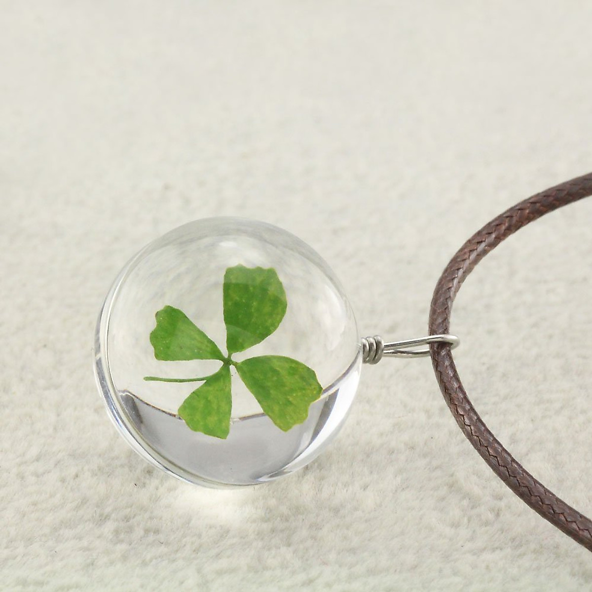 FM FM42 Dried Leaves Lucky 4-Leaf Clover in Glass Ball Pendant Necklace FN4010