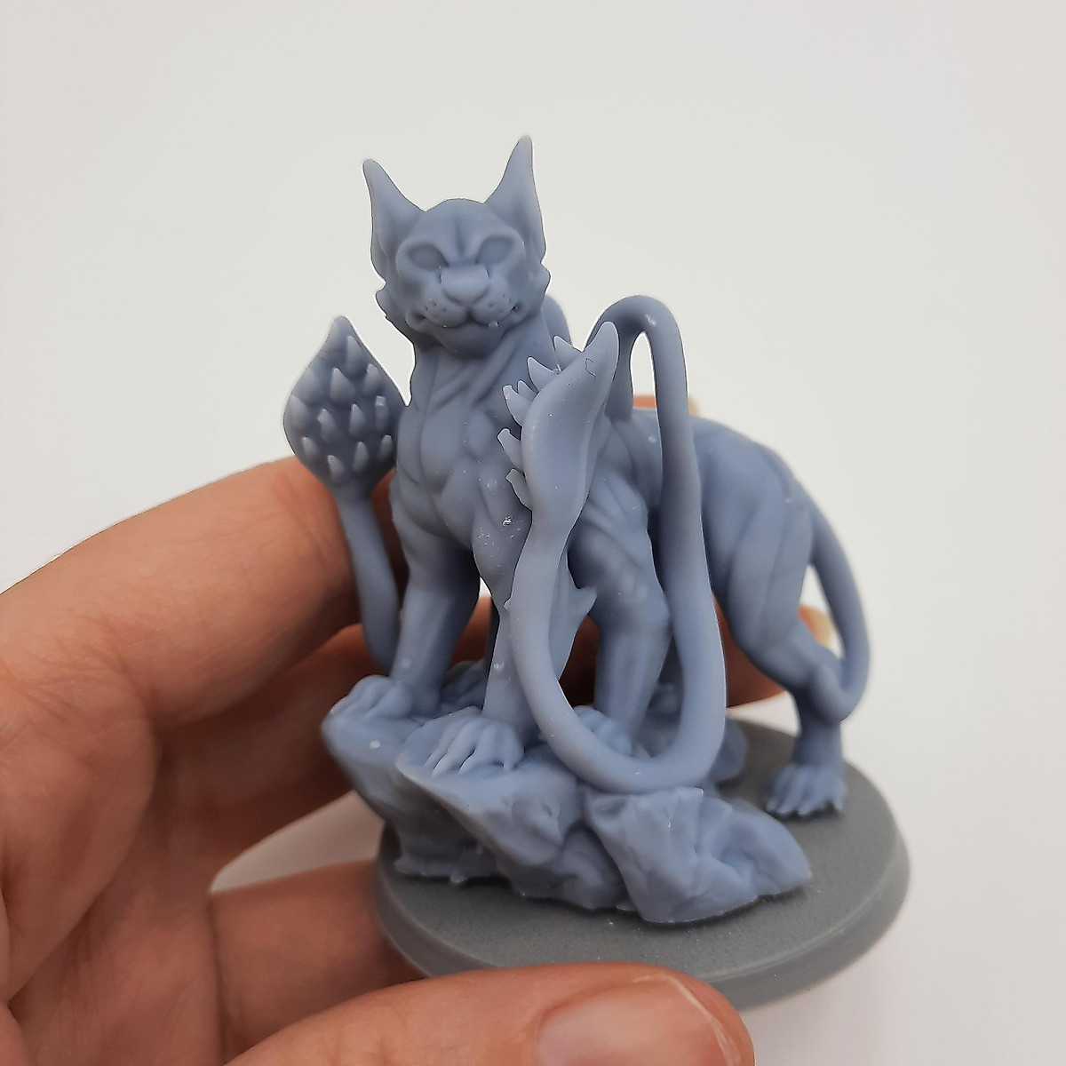 HERO Creations - Displacer Beast, Standing - RPG - Dungeons and Dragons - DND - Pathfinder - Lord of The Ring - Figurine Miniature (Gray/Unpainted)