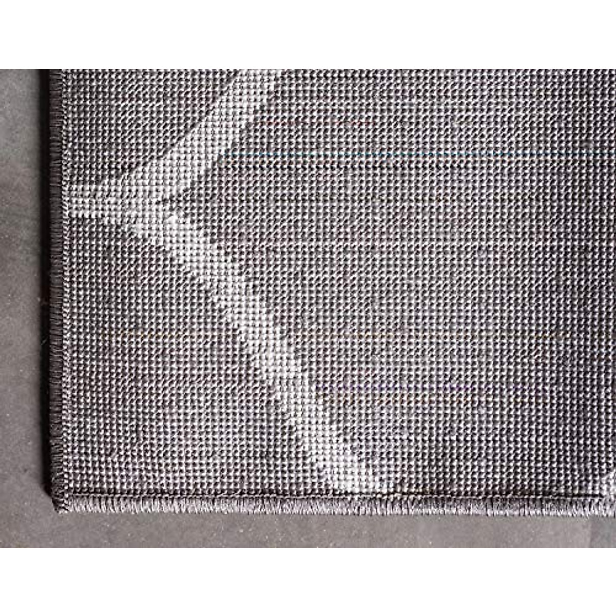 Unique Loom Trellis Frieze Collection Area Rug - Rounded (4' 1" x 6' 1", Dark Gray/ Ivory)