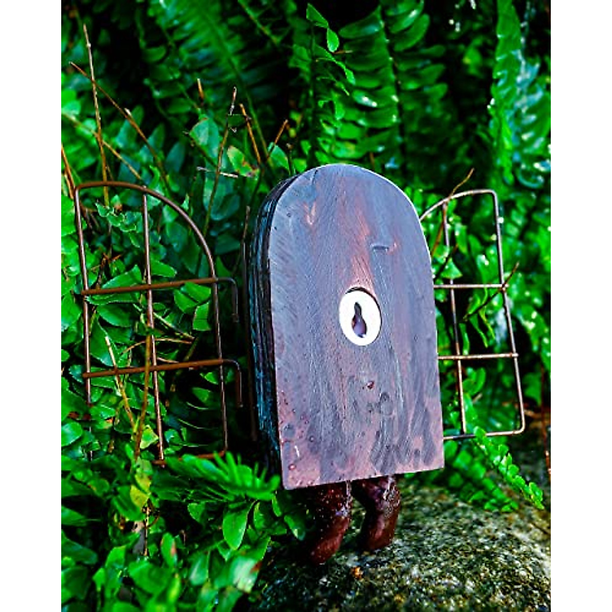 Gnome Tree Decorations Outdoor, Tree Stump Decor, 5.5 Inch Gnomes Garden Decorations, Elf Out The Door Tree Hugger, Funny Back Yard Decor, Garden Peeker Yard Art (Women)