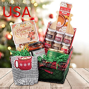 MagicWater Supply Crinkle Cut Paper Shred Filler (1 LB) for Gift Wrapping & Basket Filling - Green