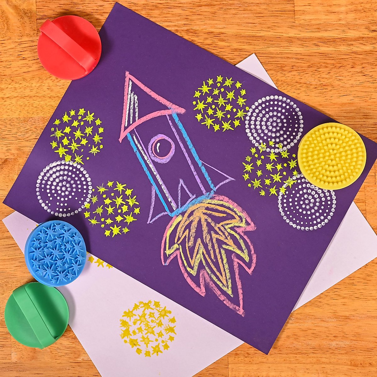 READY 2 LEARN Paint and Dough Palm Printers - Set of 4 - Arts and Crafts Rubber Stampers for Kids - DIY Patterns and Effects