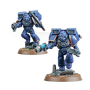 Games Workshop Warhammer 40K Space Marines Assault Squad