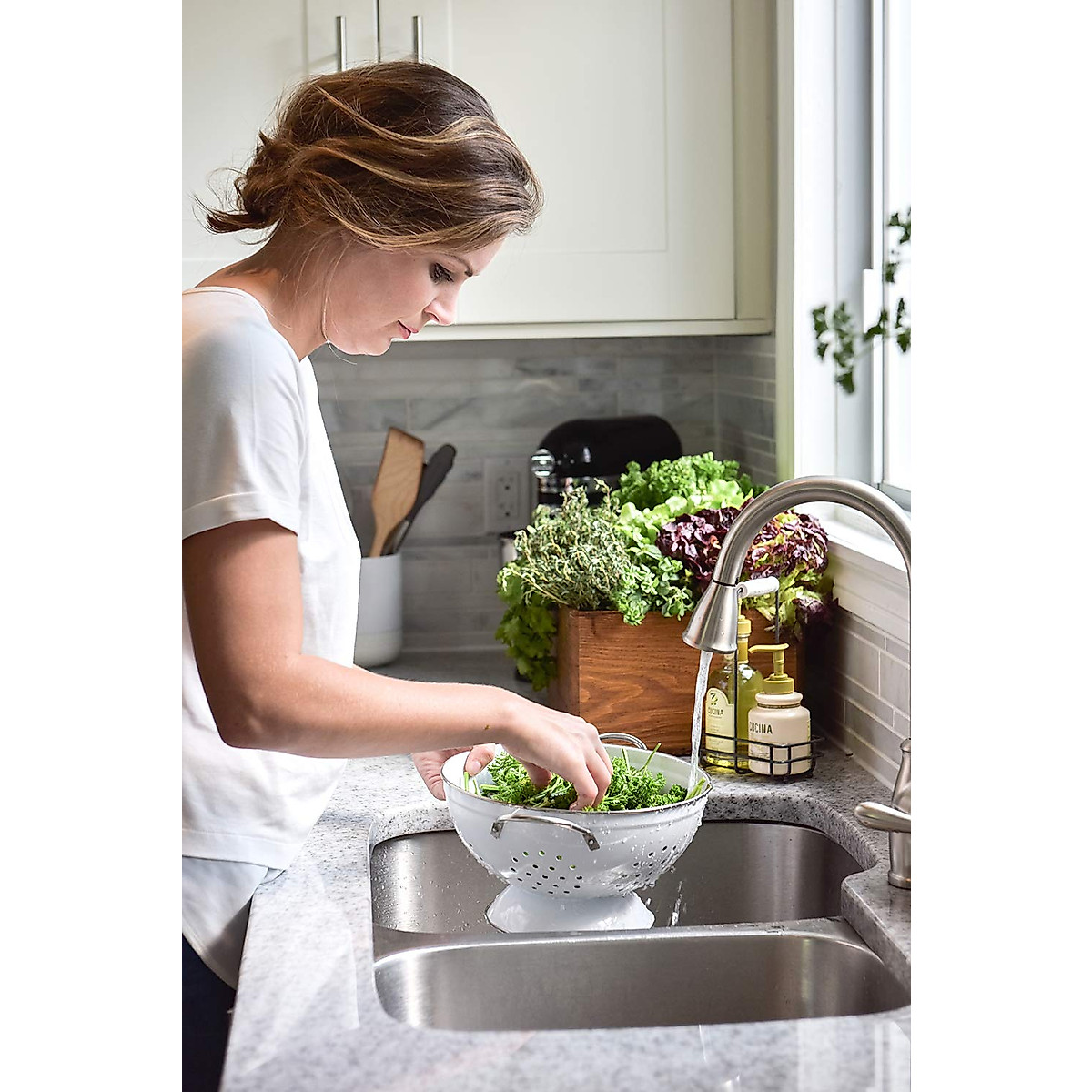 Fruits & Passion [Cucina] - Hand Care Duo Caddy Gift Set | Liquid Hand Soap Wash (5.1 oz) with Hand Cream Lotion (6.8 oz) (Coriander & Olive)