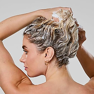 Bumble and bumble Hairdresser's Invisible Oil Hydrating Shampoo, 8.5 fl. oz.