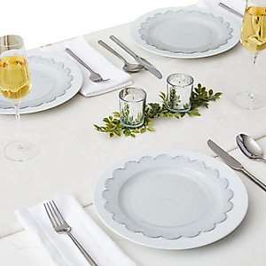 BLUE PANDA 50 Pack Silver Plastic Plates for Party Supplies, 9 Inch Disposable Silver Glitter Plastic Plates with Scalloped Edges