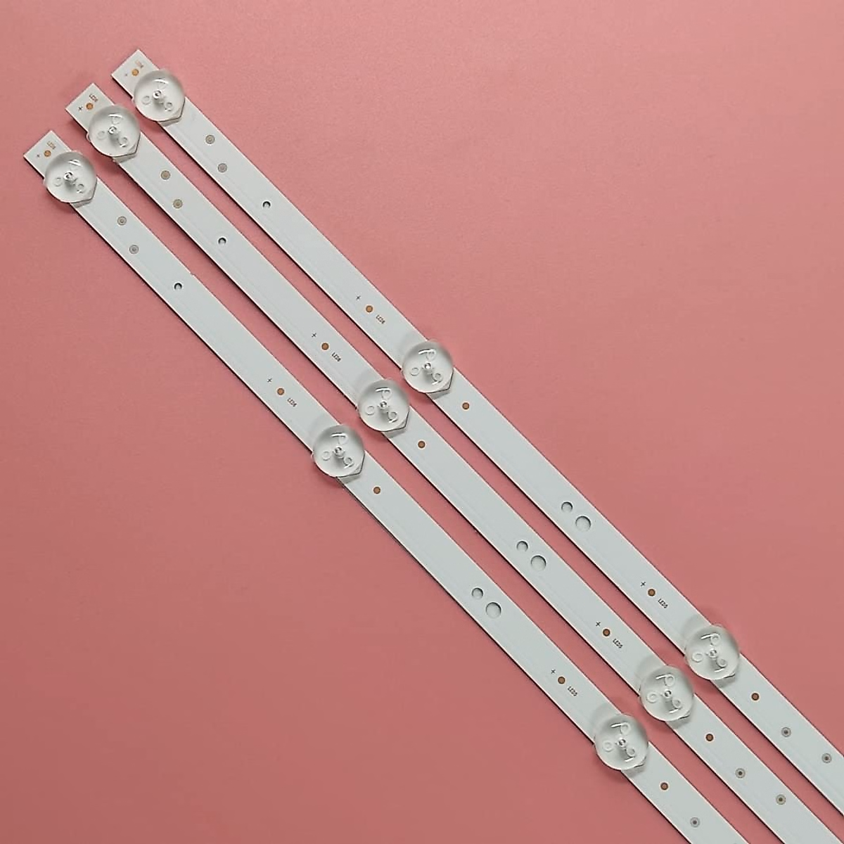 Therpios LCD TV- LED Backlight Strip 7 lamp Compatible with Skyworth 40" TV 40X6 40E2As APT-LB17086-40-1.3 7779-640000 RDL400FY(QD0-800) 5850-W40000-9P00