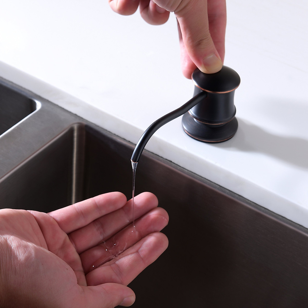 Delle Rosa Soap Dispenser, Liquid Soap Dispenser for Kitchen Sink, Brass Head Kitchen Sink Soap Dispenser Soap or Lotion Pump Dispenser Oil Rubbed Bronze, 11oz/320ml