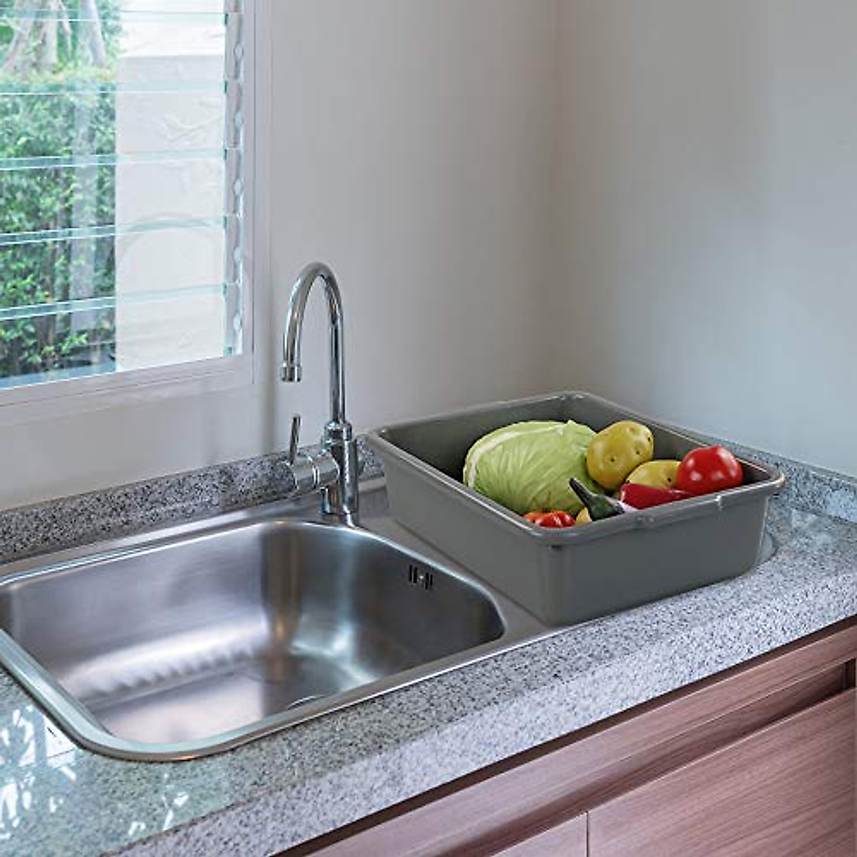 CadineUS 13 L Grey Plastic Tote Box Set of 4, Commercial Bus Box Large Plastic Dish Bin