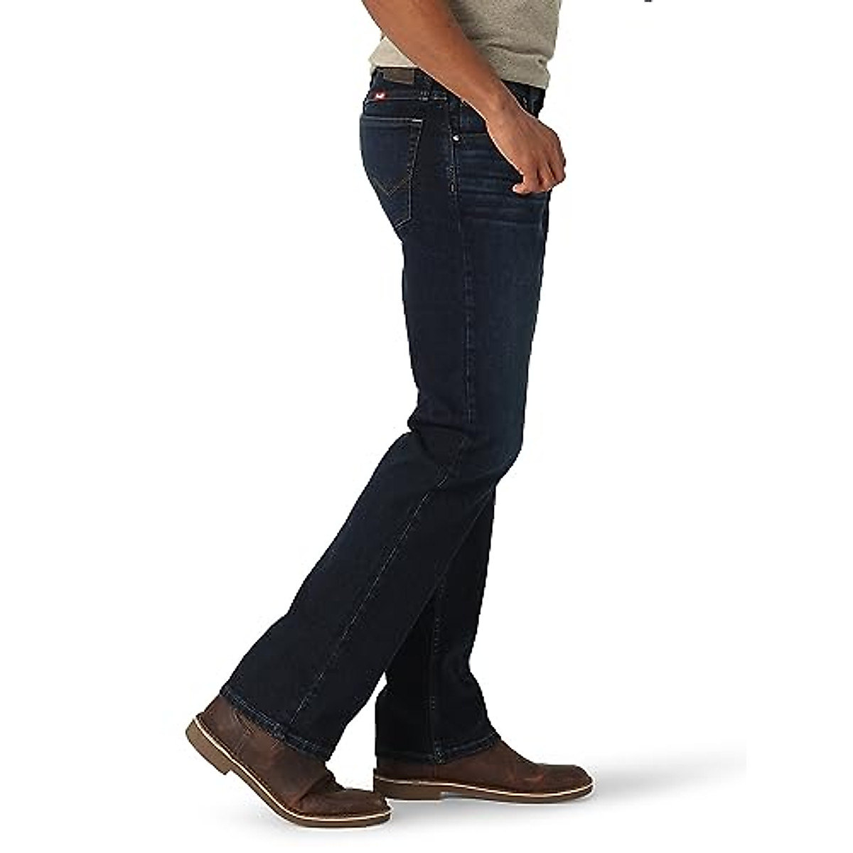 Wrangler Men's Relaxed Fit Boot Cut Jean, Godwin