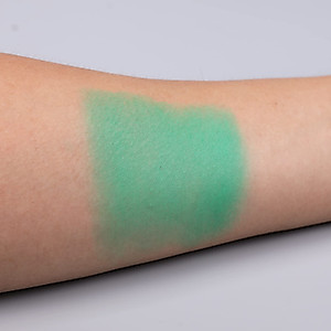 ISMINE Single Green Matte Eyeshadow, High Pigment, Longwear, Intense Color Best Single Green Eyeshadow Eye Makeup for Day & Night