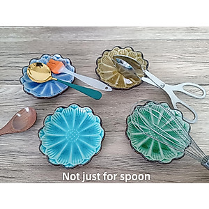 Ceramic Spoon Rest for Stove Top, Flower Cute Spoon Rest for Kitchen Counter, Cooking Spoon Holder for Kitchen Counter, Utensil Rest for Spoon Spatula Ladle or Tong, 1 PC (Ice Cracks Lake Blue)