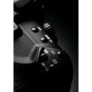 Sigma SD15 14MP X3 FOVEON CMOS Digital SLR with 3.0 inch LCD
