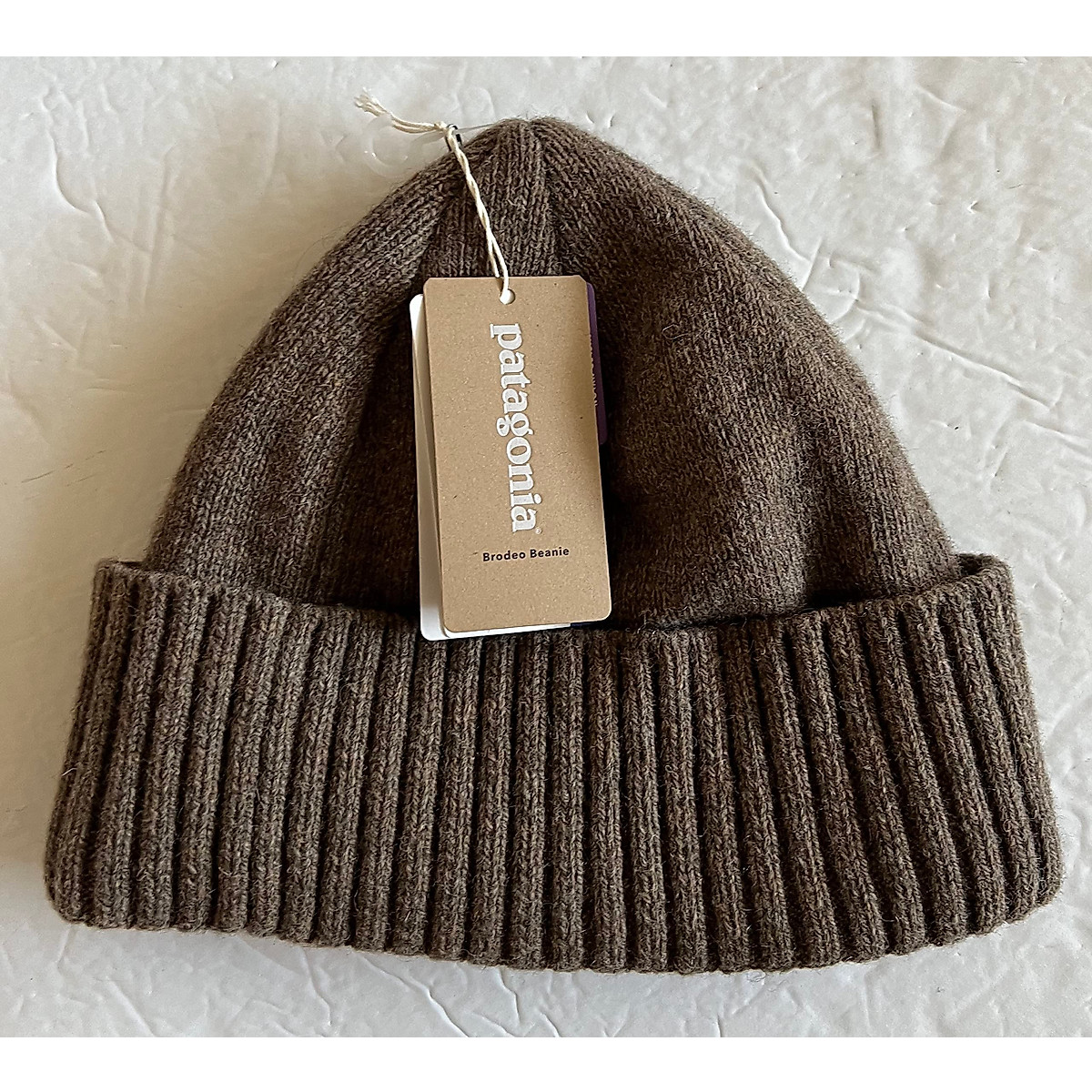 Patagonia Unisex Brodeo Beanie Hat One Size Recycled Wool Blend Skull (Heather Brown - Felt Fish Patch)