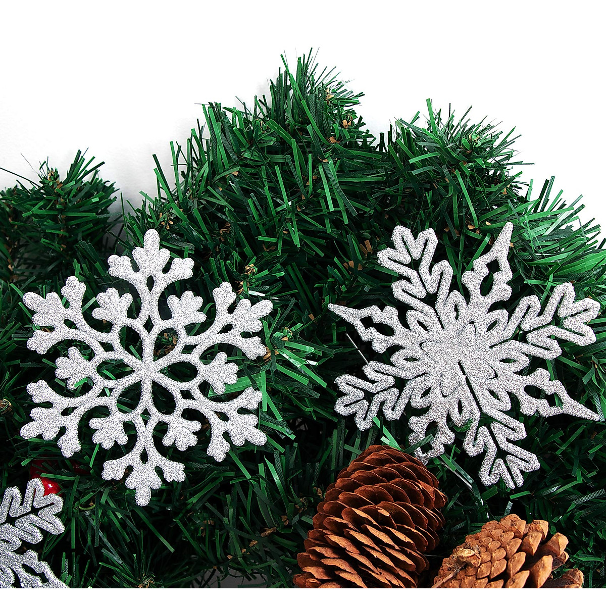 36Pcs Plastic Snowflake Ornaments, Christmas Silver Glitter Snowflake Hanging 4 Inches Large Snowflake Pendants Decorations for Christmas Tree Window Wedding Embellishing Party Decorations(Silver)