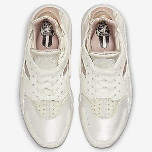 Nike womens Air Huarache Utility, Sail/Sail-light Bone, 6.5