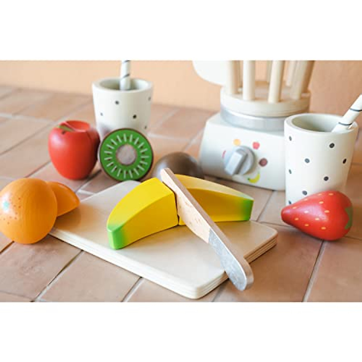 New Classic Toys Wooden Smoothie Set - Pretend Play Toy for Kids Cooking Simulation Educational Toys and Color Perception Toy for Preschool Age Toddlers Boys Girls