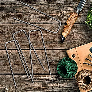 Landscape Staples, 100 Pack Anti-Rust Galvanized Garden Stakes U-Shaped Heavy-Duty Landscape Pins for SOD Anchoring Landscape Fabric Ground Cover Irrigation Tubing & Artificial Turf