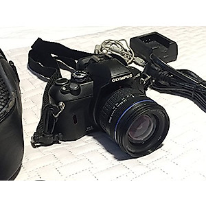 Olympus Evolt E410 10MP Digital SLR Camera with 14-42mm f/3.5-5.6 Zuiko Lens
