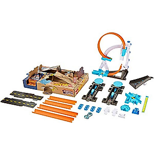 Hot Wheels DLF28 Track Builder System Stunt Kit Playset [Amazon Exclusive]