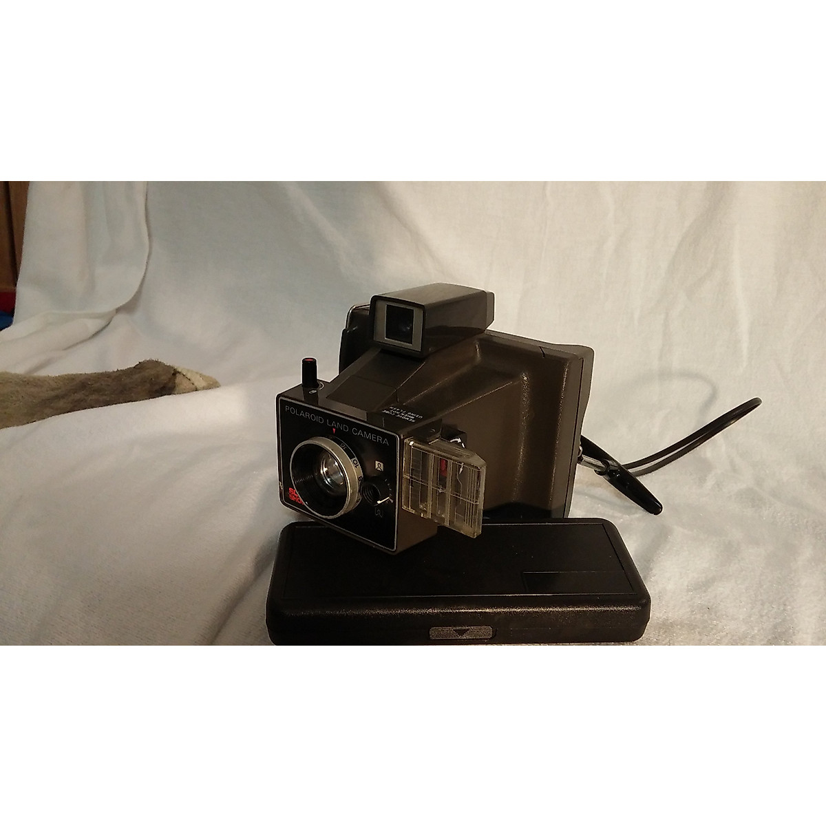 Vintage 1970's Polaroid Land Camera Square Shooter
