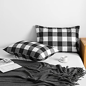 NTBAY Queen Buffalo Pillowcases Set of 4, 1800 Thread Brushed Microfiber Black and White Buffalo Pillow Cases, Super Soft and Cozy Envelope Closure 20x30 Pillowcases, 20x30 Inches