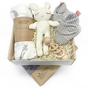 Moody Park Baby Gift Basket - Gender Neutral Baby Items, Baby Boy Gift Set, Baby Shower Basket, Baby Welcome Box, Baby Boy Gift Basket, New Born Boy Baby Gift