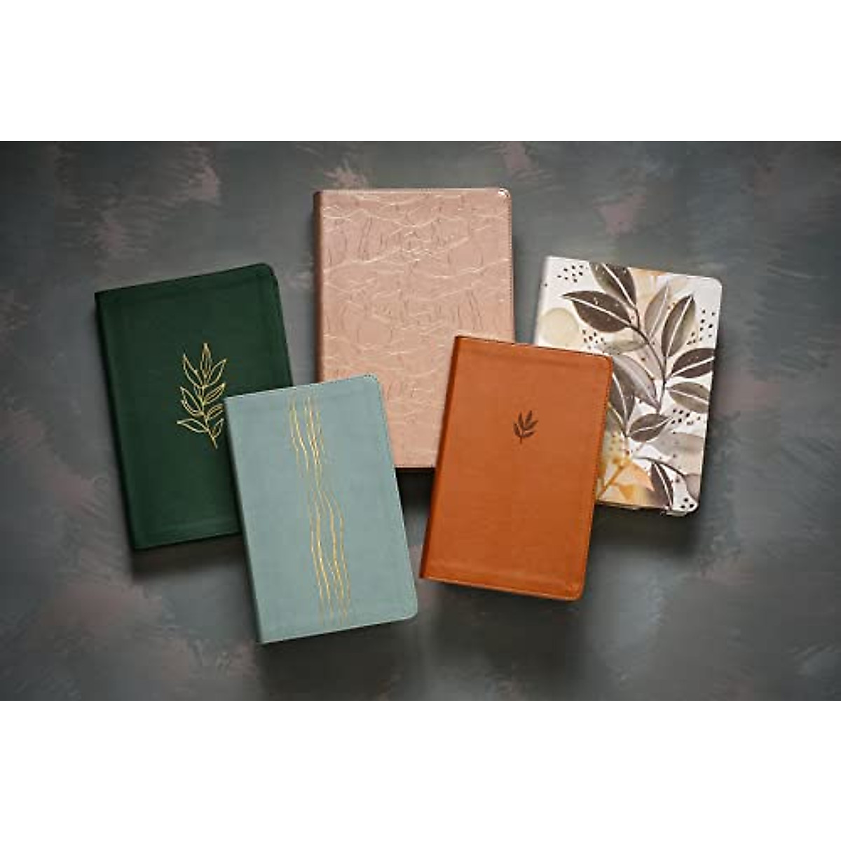 NLT Super Giant Print Bible, Filament Enabled (LeatherLike, Blush Floral, Red Letter): DaySpring Signature Collection