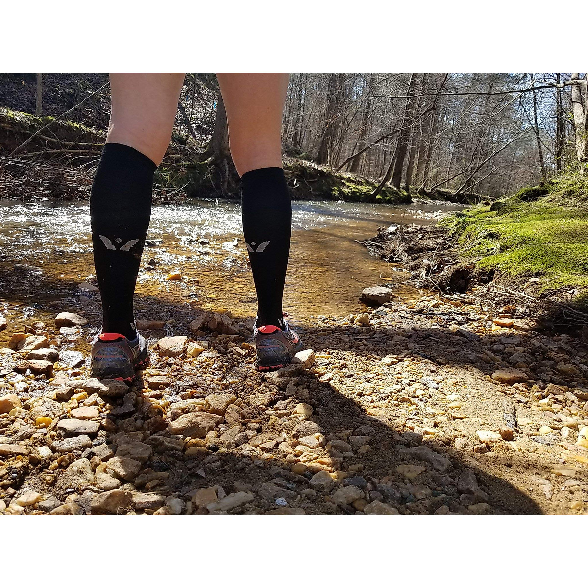 Swiftwick- ASPIRE TWELVE Running Socks, Mens & Womens | Knee High Compression Fit Socks | Black, Small