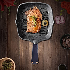 MOCK ST Handmade Leather Cast Iron Skillet Pan Handle Cover - Heat Resistant, Non-Slip, and Fits Most Cookware, for Your Cooking Needs - Made with Genuine Vegetable-Tanned Leather