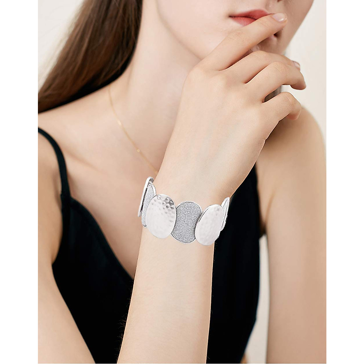 LENOOCLE Hammered Druzy Bracelet Silver Glitter Chunky Stretch Bracelet Statement Elastic Bracelet Bangle for Women Girls Christmas Jewelry Gifts(Silver)