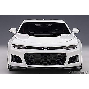 AUTOart 1/18 Model Car of Chevy Camaro ZL1 Summit White 71206