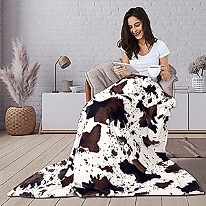 Soft Cow Print Blanket, Ultra Cozy Cow Throw Blanket for Couch Bed and Travel, Cow Decor Throw Blankets for All Seasons 50"x60"