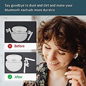 Cleaner Kit for Airpod, 3-in-1 Multifunctional Earbud Cleaning kit for Airpods Pro with Sponge, Soft Brush, Metal Tip, Portable Reusable Bluetooth Earbuds Cleaning Pen