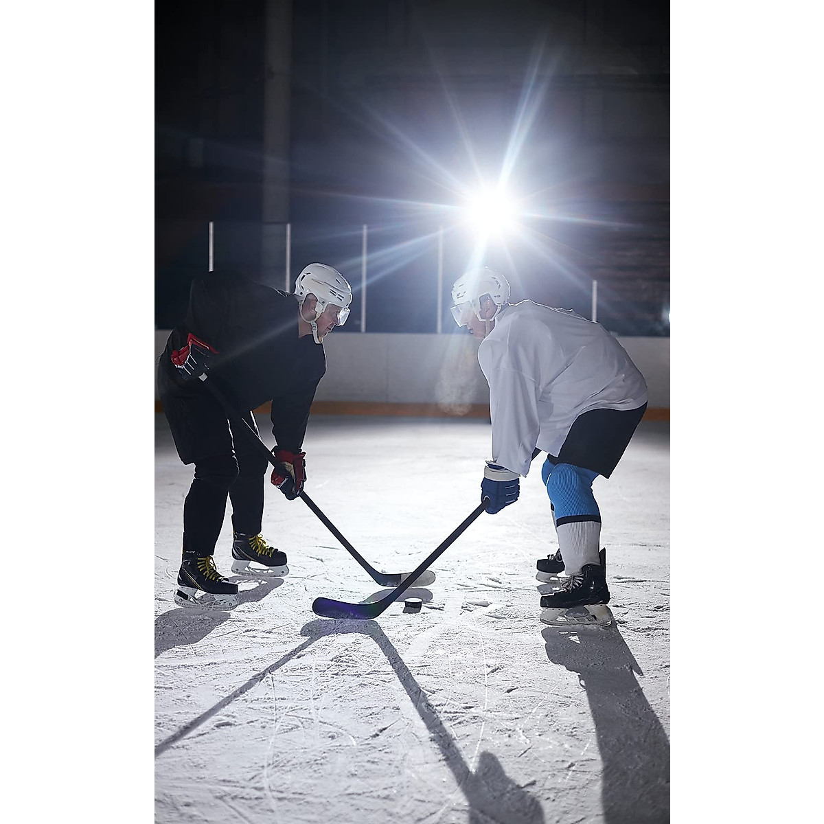 Kekeou Stadium Lights LED Flood Lights Outdoor 300W 33000LM 6500K Flood Lights Outdoor IP67 Waterproof 300 Watt Exterior Flood Lights with 3 Adjustable Heads for Yard